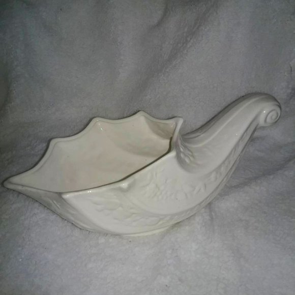 unknown | Accents | Vintage White Cornucopiafruit Dish | Poshmark